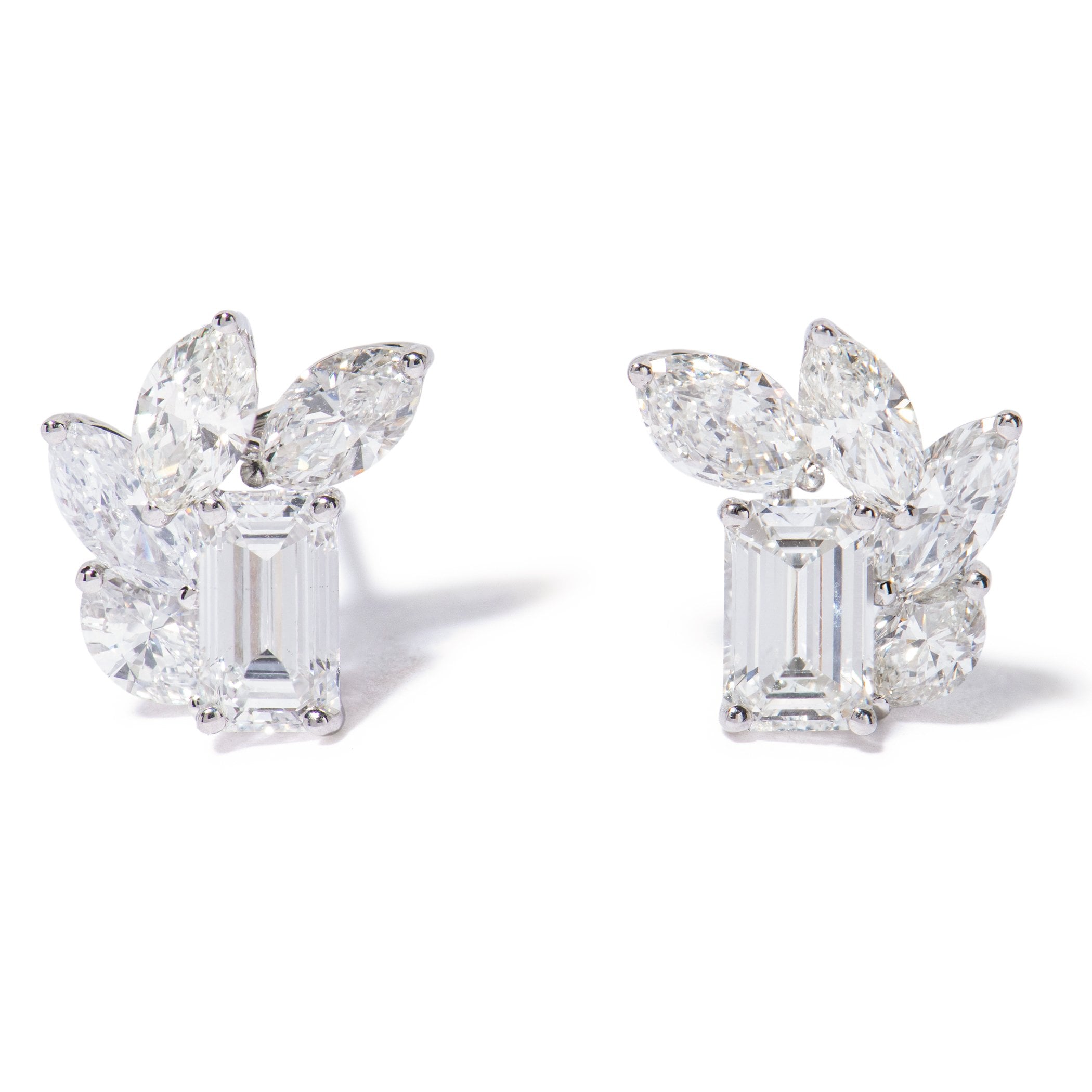 A Closer Look at Diamond Grading: Understanding the 4 Cs